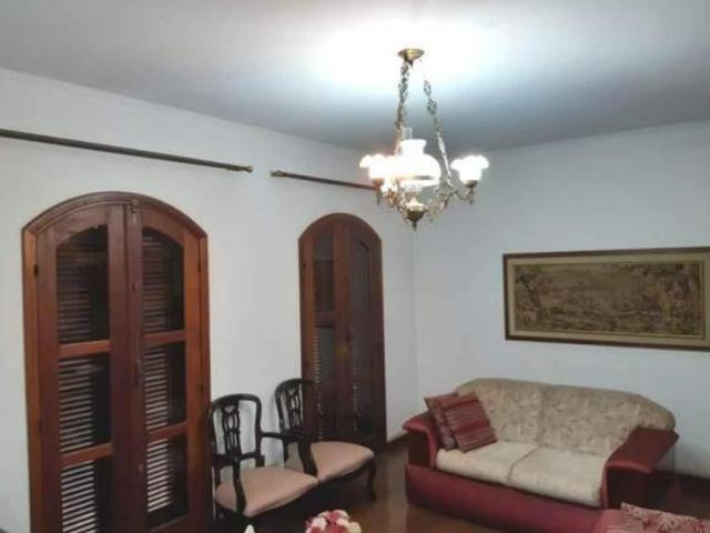 CASA À VENDA NO CENTRO EM LIMEIRA, SP