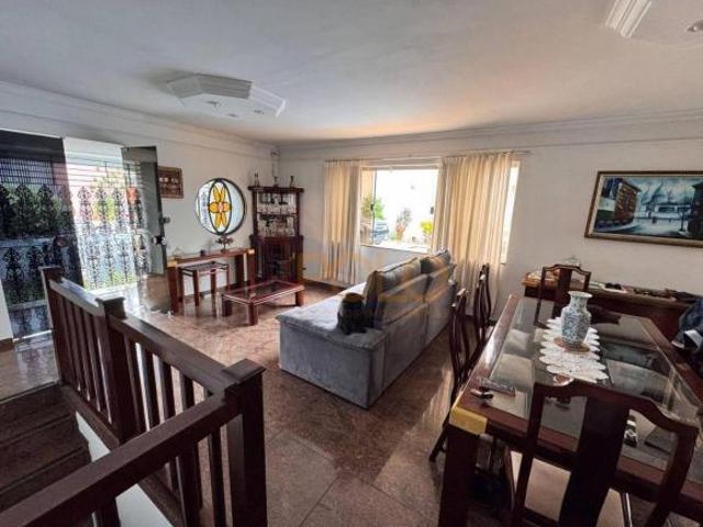 Casa à venda no Centro em Uberlândia