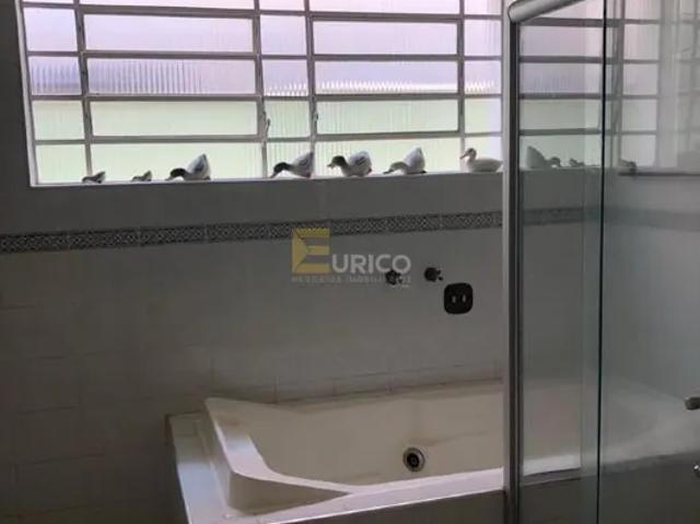 Casa à venda no Centro em Vinhedo/SP