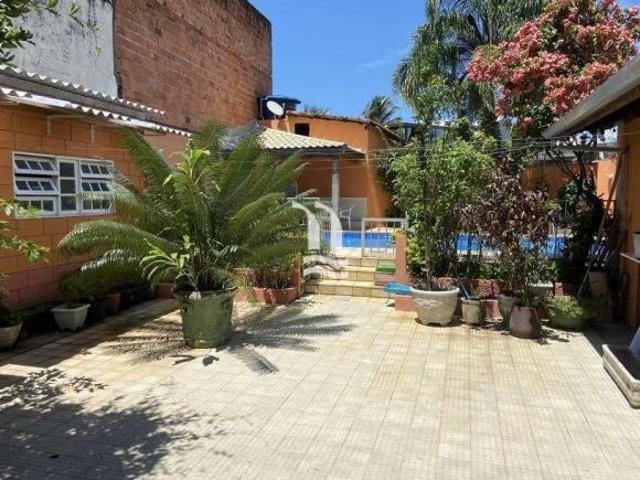 Casa à venda no Centro