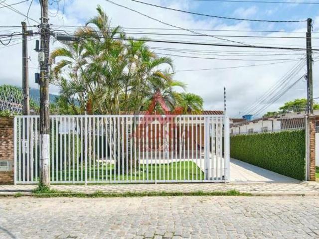 Casa a venda no Centro