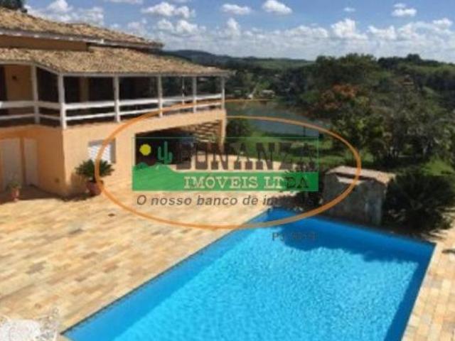 Casa à venda no Centro
