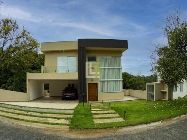 Casa à venda no Centro