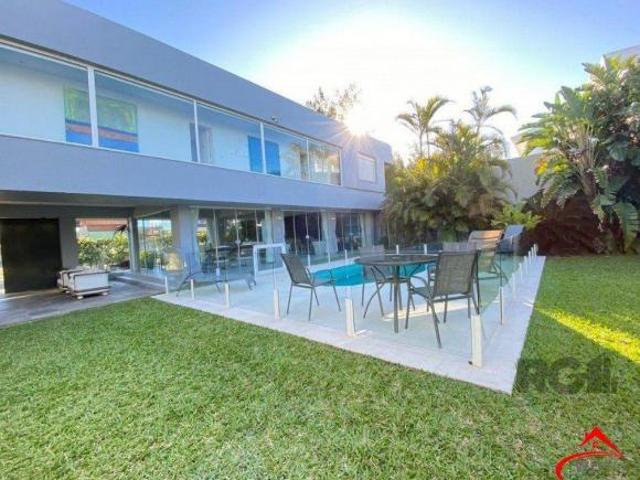 Casa à venda no Centro