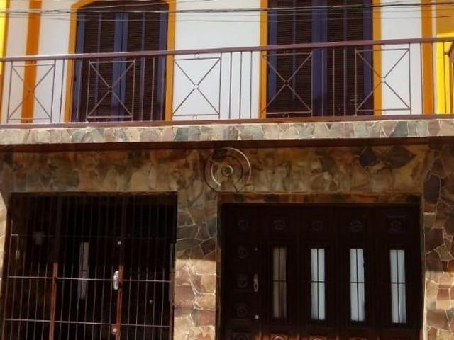 Casa à venda no Centro