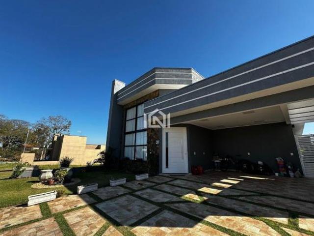 Casa à venda no Centro