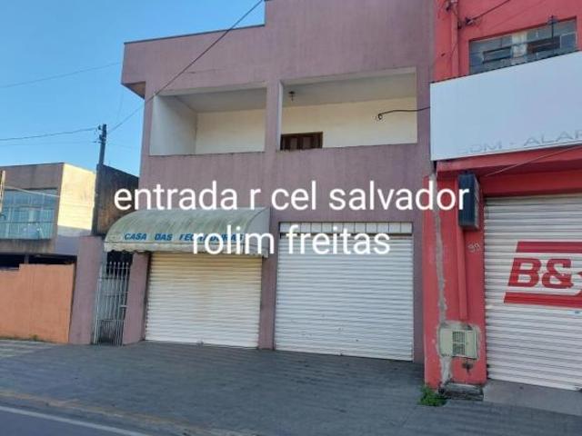 Casa à venda no Centro