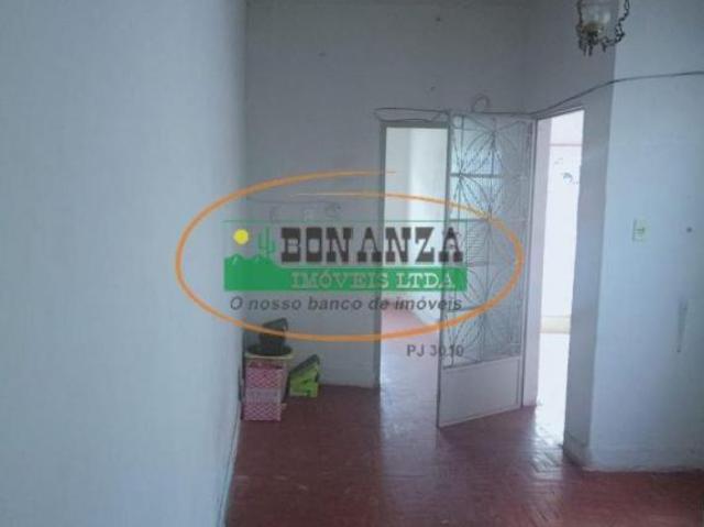 Casa à venda no Centro