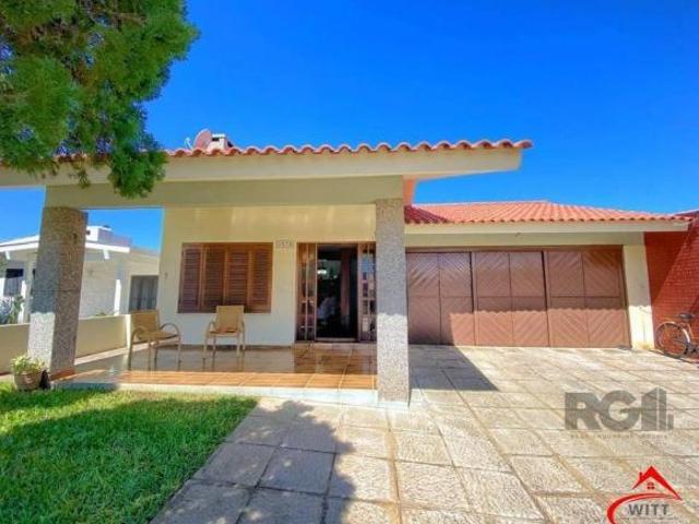 Casa à venda no Centro