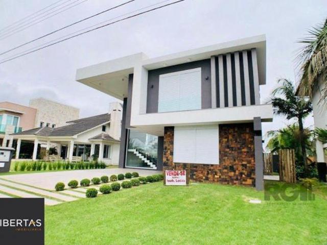 Casa à venda no Centro
