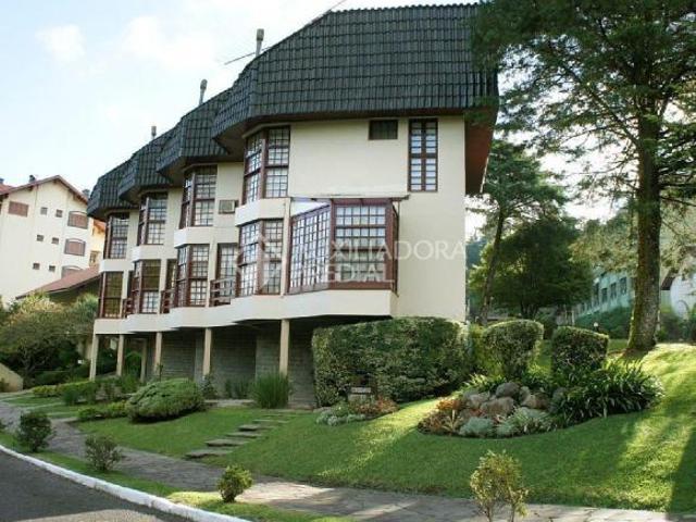 Casa à venda no Centro