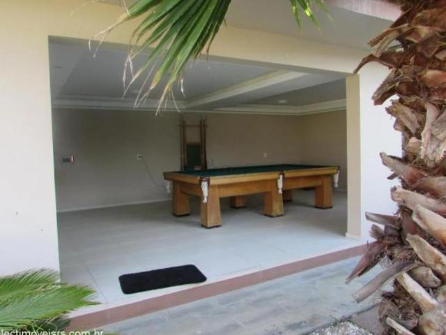 Casa à venda no Centro