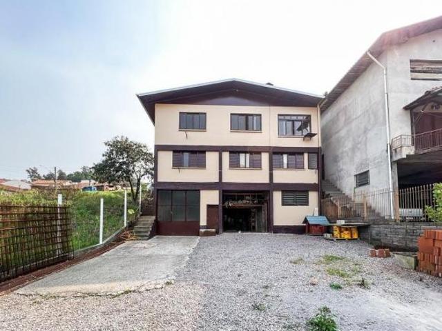 Casa à venda no Centro