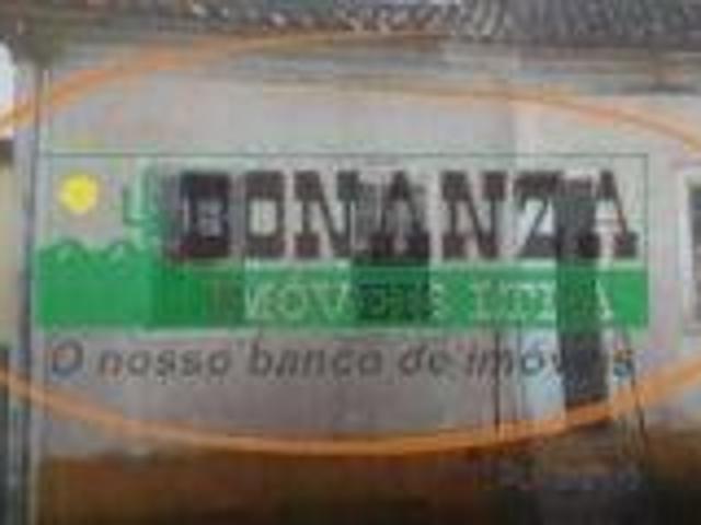 Casa à venda no Centro