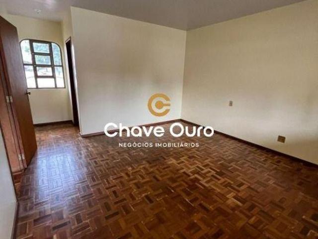 Casa à venda no Centro