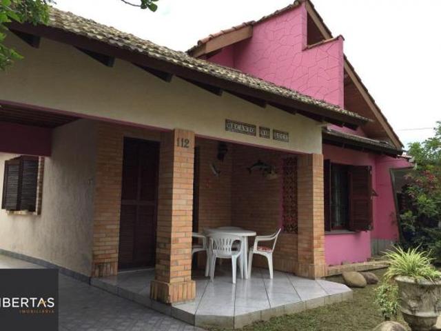 Casa à venda no Centro