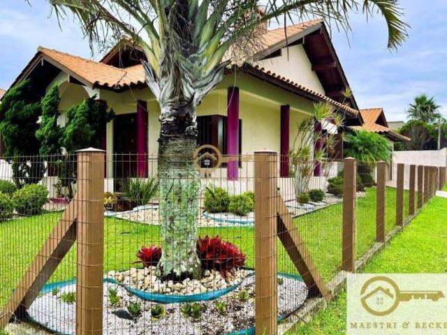 Casa à venda no Centro