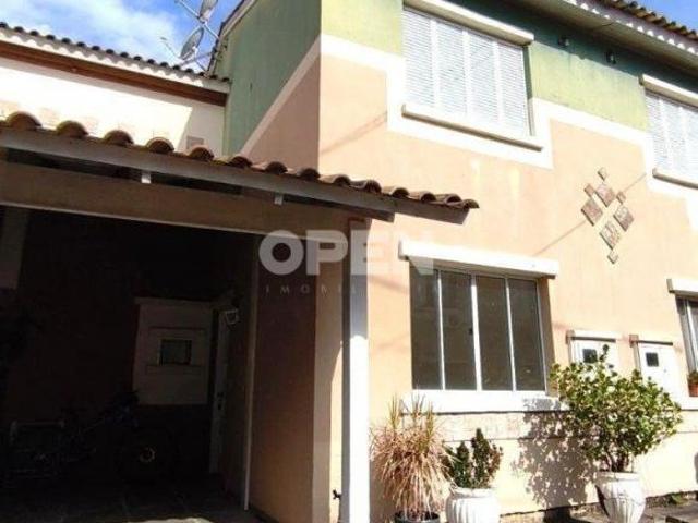 Casa à venda no Centro