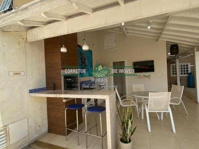 Casa à venda no Centro