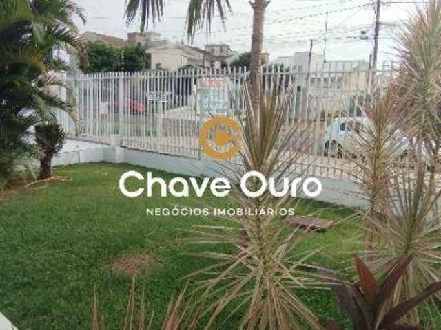 Casa à venda no Centro