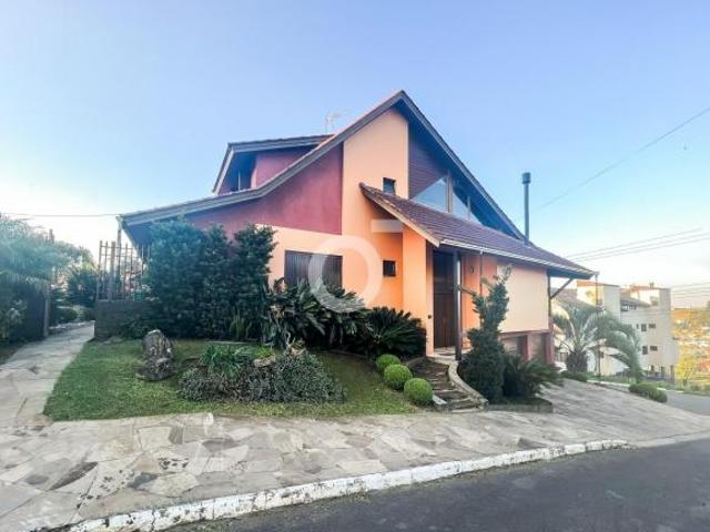 Casa à venda no Centro