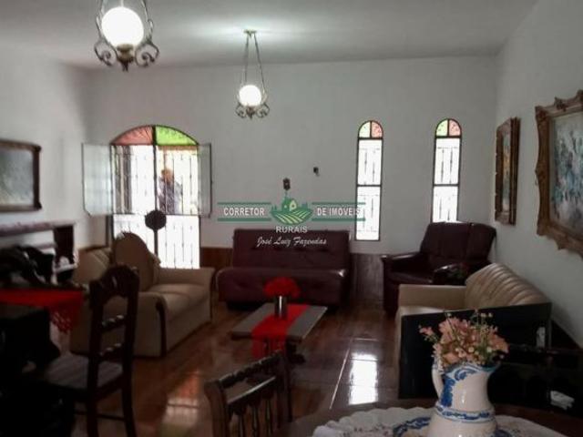 Casa à venda no Centro