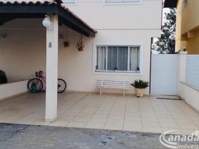 Casa à venda no Chácara Pavoeiro com 3 quartos