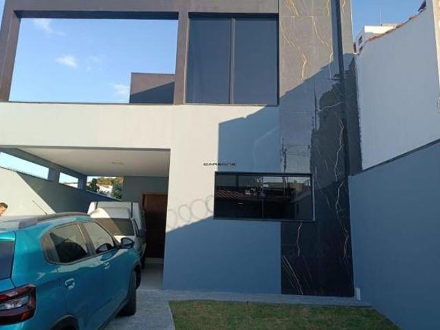 Casa à venda no Chácara Seis de Outubro