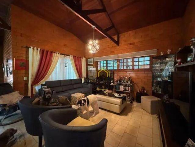 Casa a venda no Chácaras do Peroba Jandira 6 Dorms