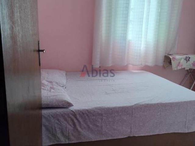 Casa à Venda no Cidade Aracy, São Carlos: 2 Quartos, 100m²