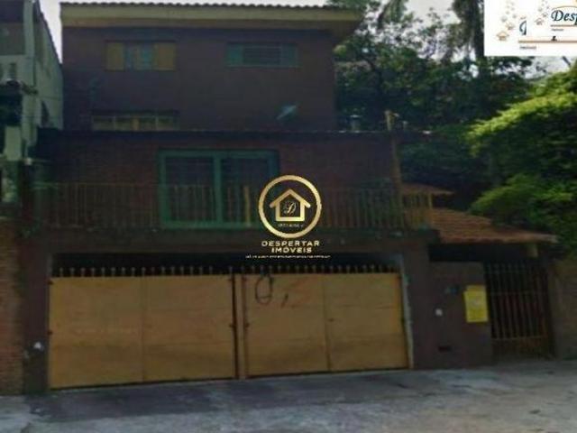 Casa à venda no Cidade D&apos Abril