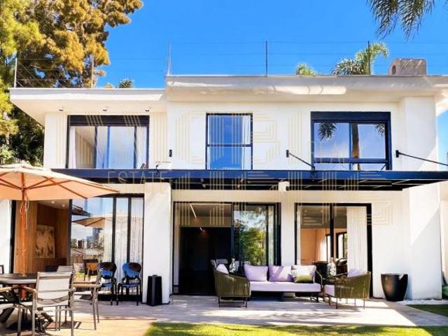 Casa à venda no Cidade Jardim 5 quartos