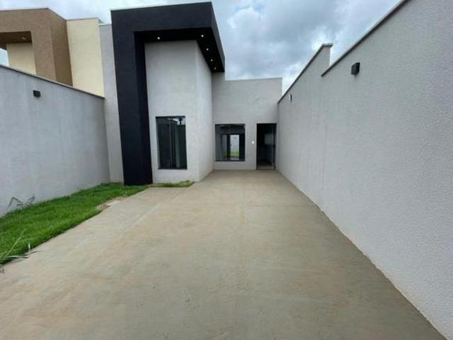 Casa à Venda no Cidade Jardim | 75 m², 3 Quartos 1 Suíte + Closet e Terreno 190 m²