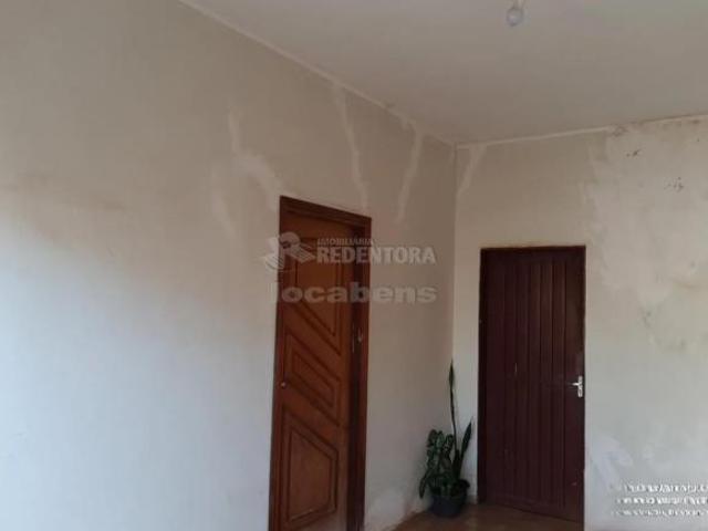 Casa a venda no Cidade Jardim Casa com 01 quarto tipo apartamento, área de serviço e 01 vaga de g