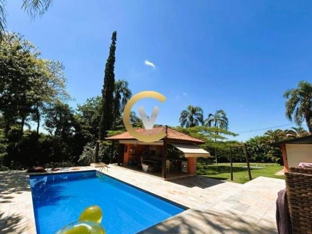 Casa à venda no Clube de Campo Valinhos