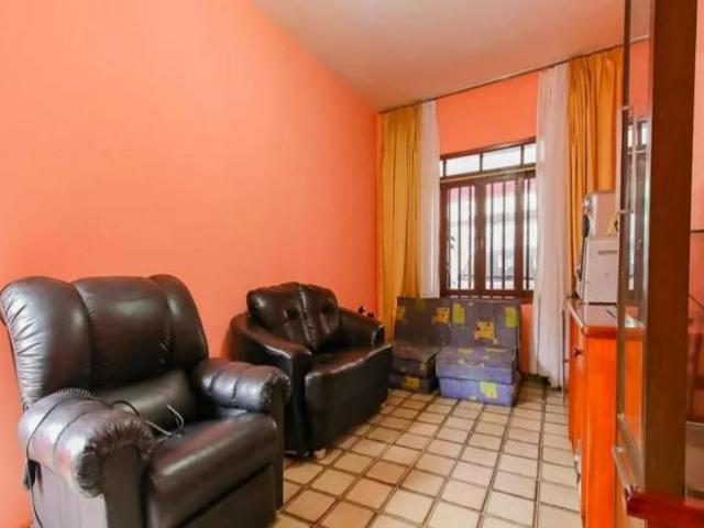 Casa à venda no Cupecê com 140m² 4 dormitórios 2 suítes 4 banheiros 2 vagas