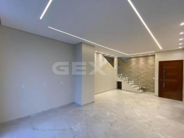 Casa à venda no Alta Ville, 3 quartos, 1 suíte e 3 vagas