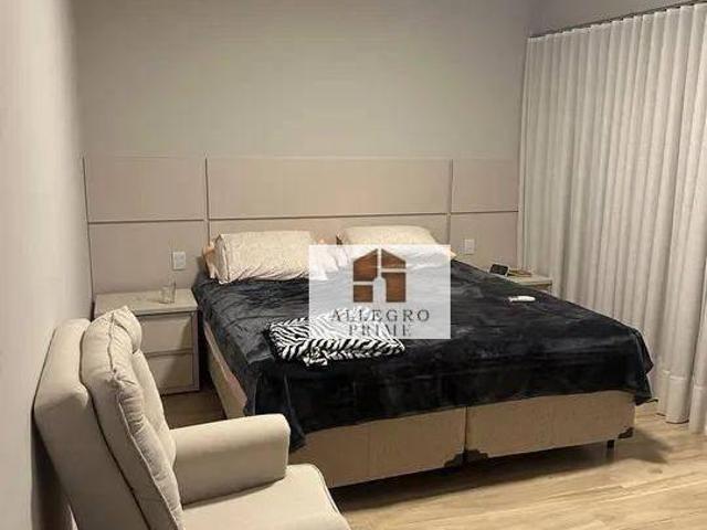Casa à venda no Alta Vista com 3 suítes e 2 vagas de garagem / Próximo a Av Danilo Galeazzi
