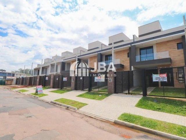 Casa à venda no Alto Boqueirão