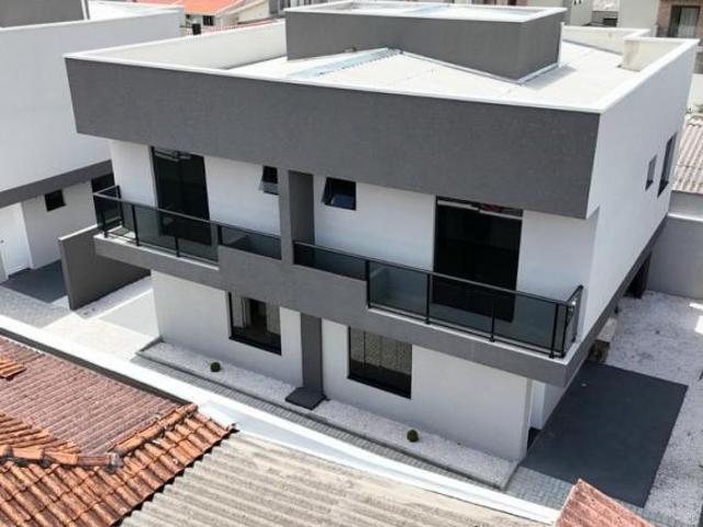 Casa à venda no Alto Boqueirão