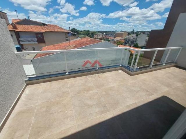 SOBRADO COM ALTO PADRÃO DE CONSTRUÇÃO NO ALTO BOQUEIRÃO!