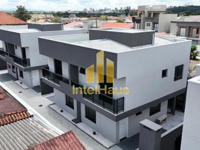 Casa à venda no Alto Boqueirão