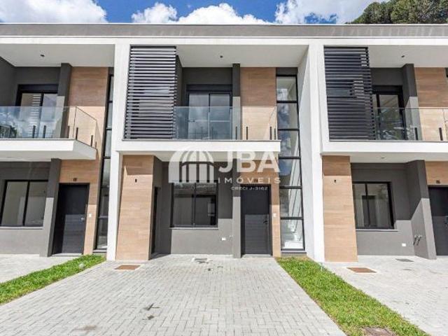 Casa à venda no Alto Boqueirão