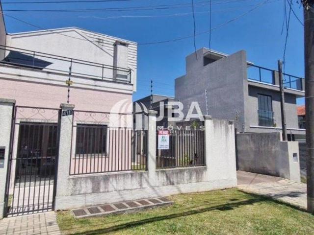 Casa à venda no Alto Boqueirão