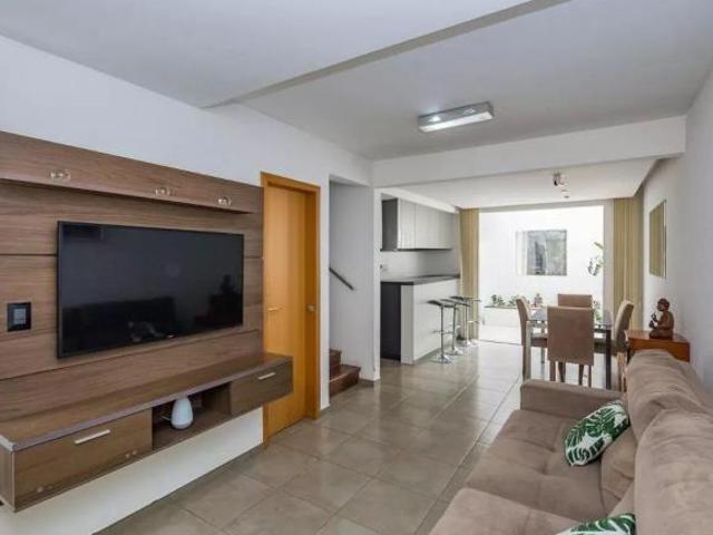 Casa à venda no Alto Caiçaras