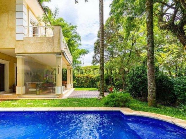 CASA EM CONDOMÍNIO SANTO AMARO 4 SUÍTES 4 VAGAS