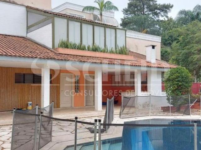 Casa à venda no Alto da Boa Vista 4 suítes piscina sauna lareira 5 vagas de garagem
