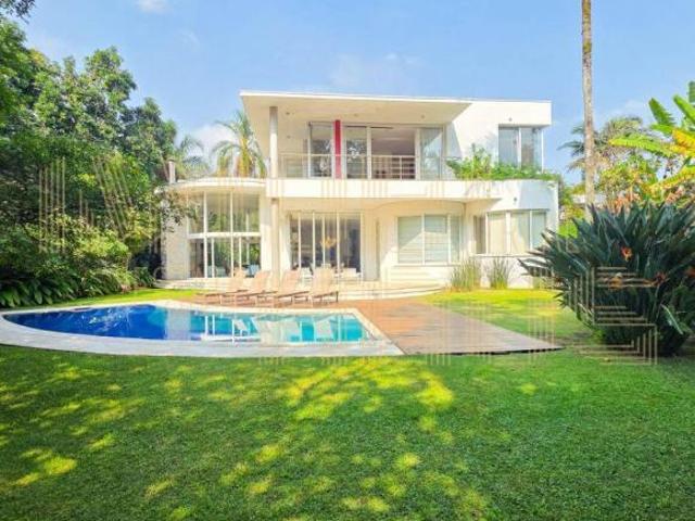 Casa à venda no Alto da Boa Vista | 5 quartos / 5 suítes