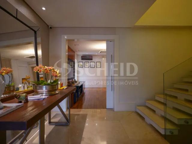 Casa à venda no Alto da Boa Vista 5 suítes, espaço gourmet, sauna