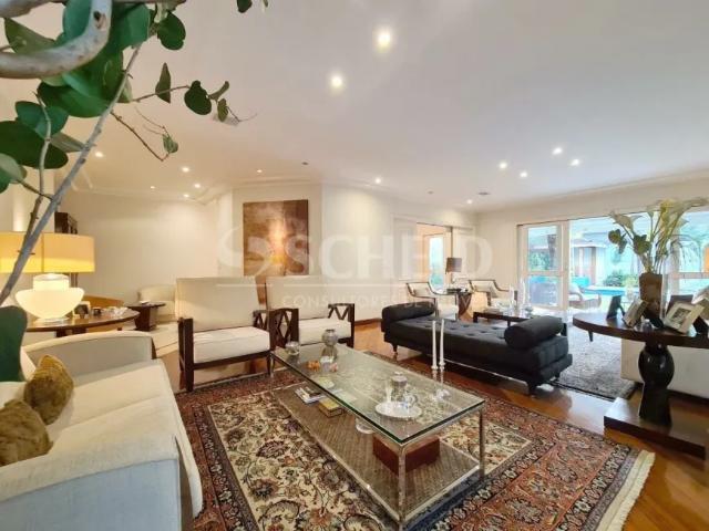 Casa a venda no Alto da Boa Vista Casa, 861m², 4 quartos sendo 4 suítes, 10 vagas